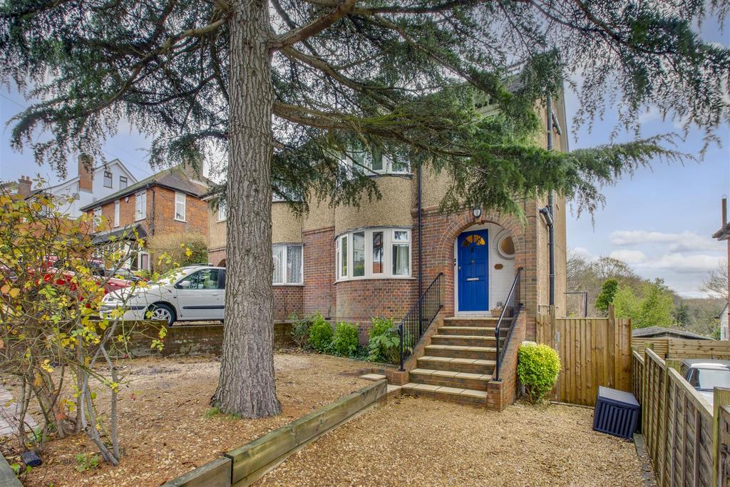 Totteridge Road, High Wycombe HP13 3 bed semi-detached house for sale ...