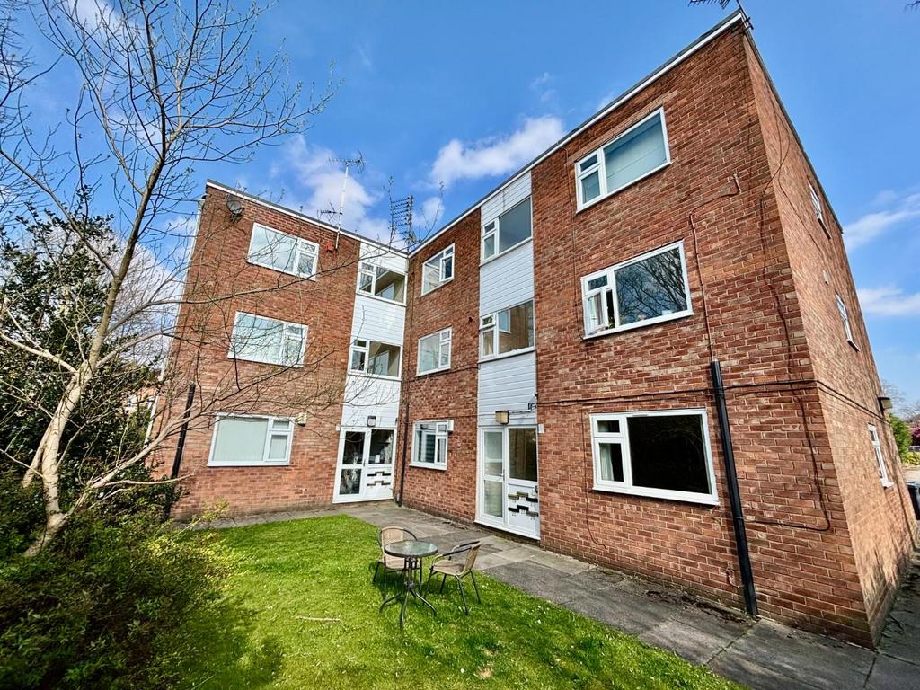 Austin Court, Didsbury 1 bed flat for sale - £166,500