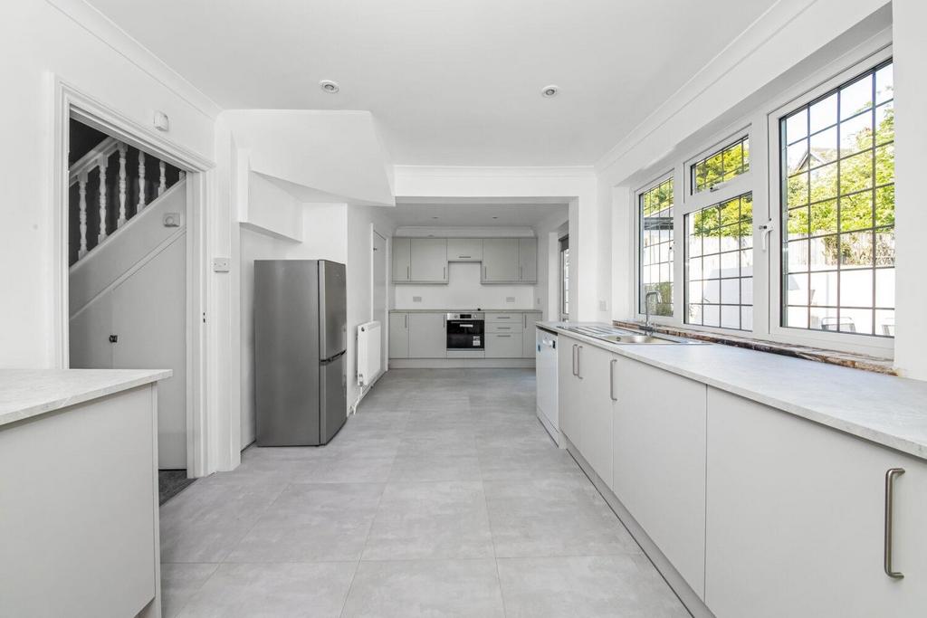 South Vale, Crystal Place, London, SE19 3 bed semi-detached house to ...