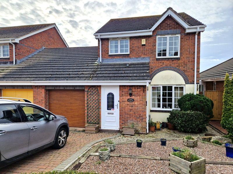 Ivydale, Exmouth, EX8 4TA 3 bed detached house - £420,000