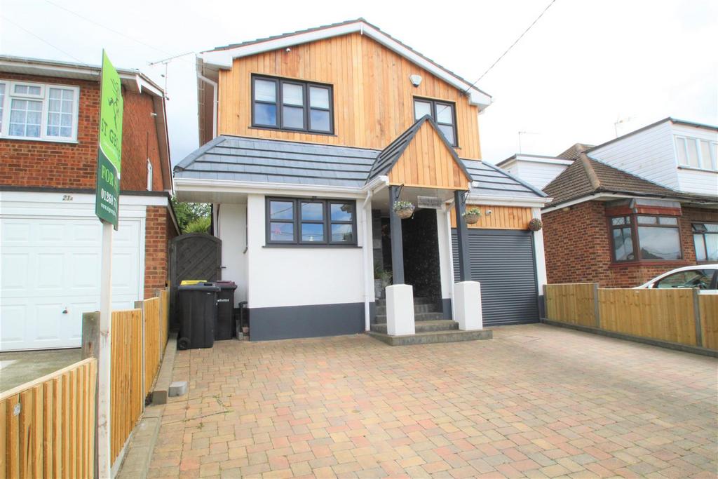 Hambro Avenue, Rayleigh 4 bed detached house for sale - £575,000