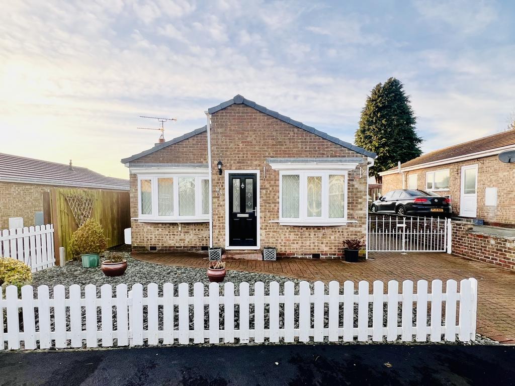 Stoneybeck, Bishop Middleham 2 bed detached bungalow for sale - £235,000