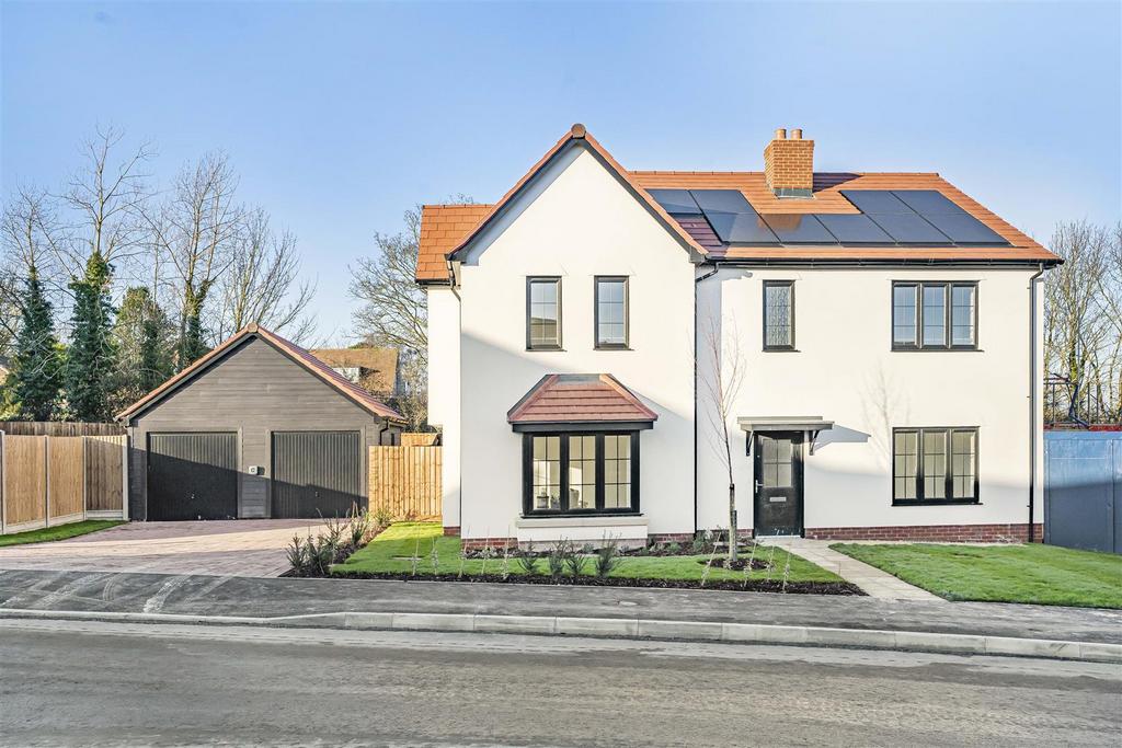 2 Field Maple Close, The Braughing... 5 bed detached house for sale - £ ...