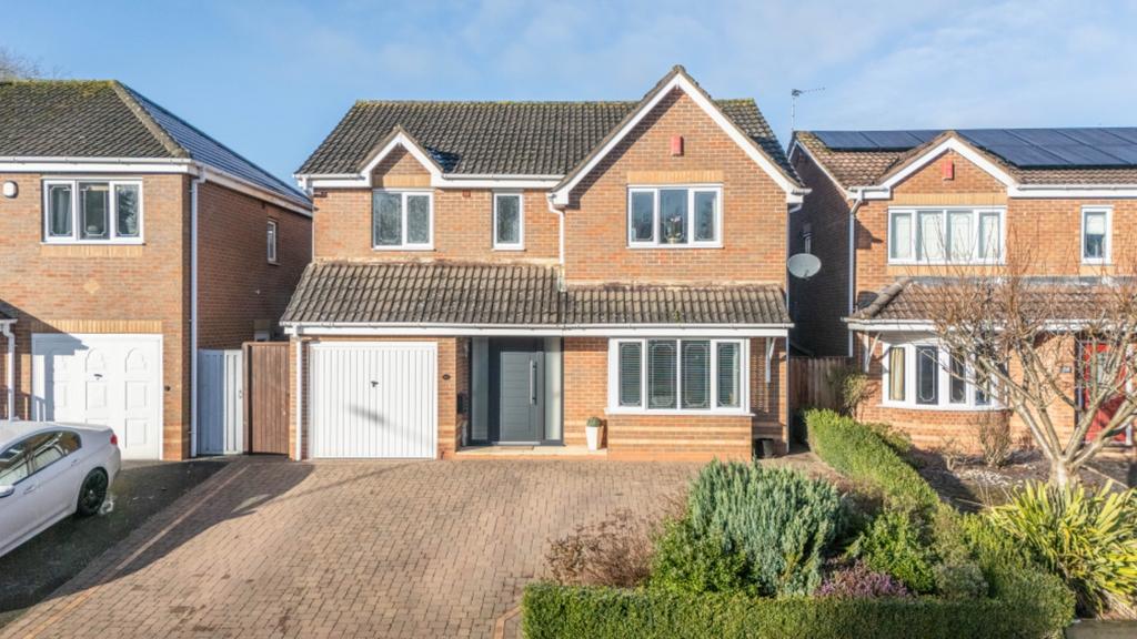 Merlin Way, Mickleover, Derby, DE3 0SL 4 bed detached house for sale ...
