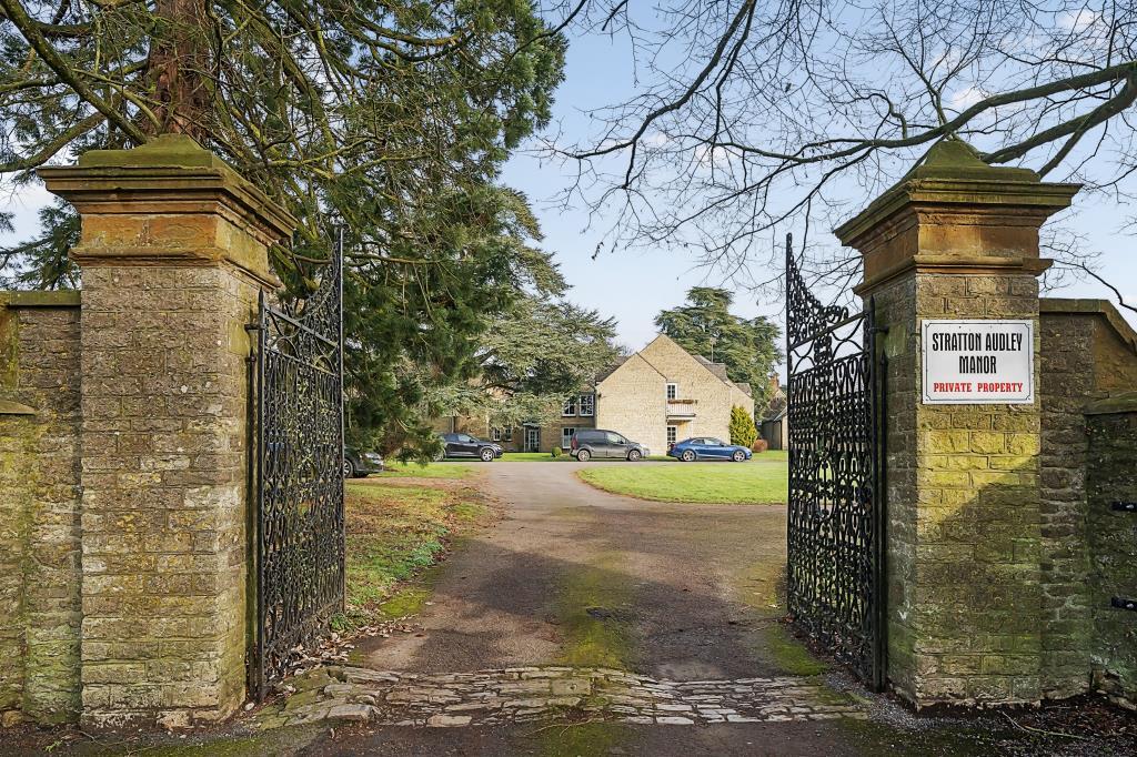 Stratton Audley Manor, Oxfordshire, ... 1 bed flat for sale - £240,000