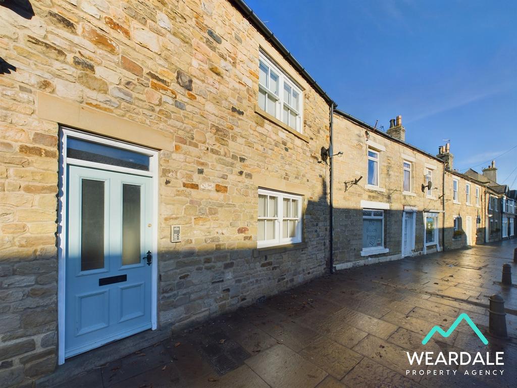 Front Street, Bishop Auckland DL13 2 bed apartment to rent - £600 pcm ...