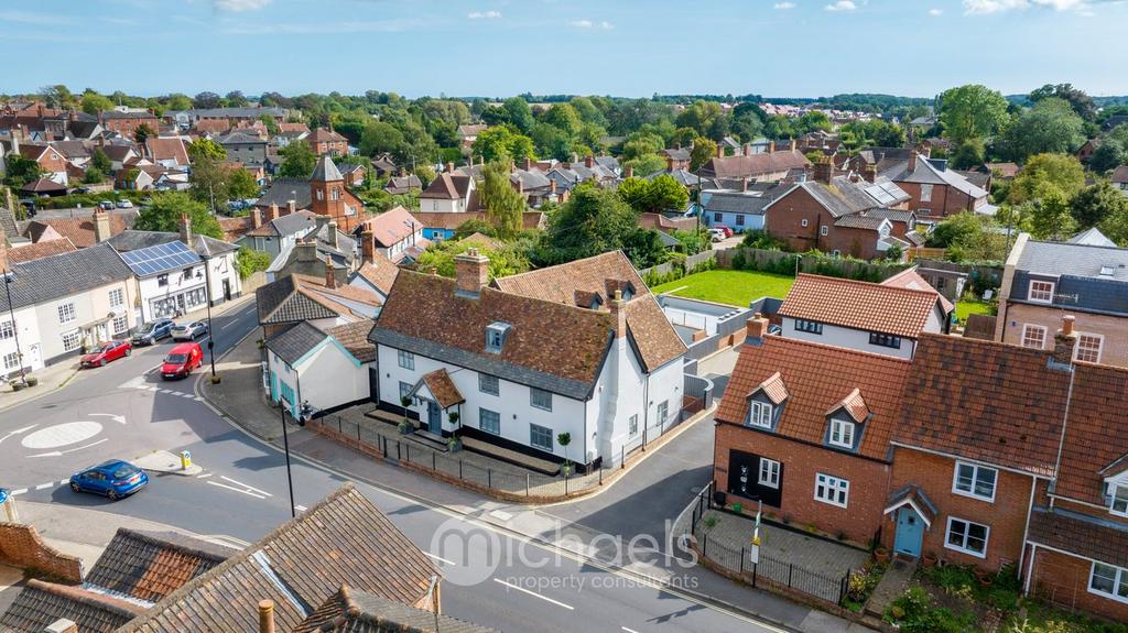 Well Close Square, Framlingham... 8 bed detached house - £895,000