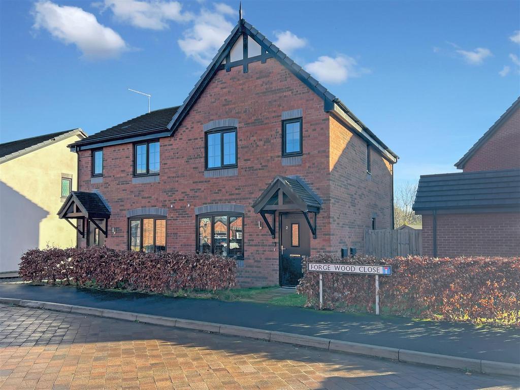 Forge Wood Close, Congleton 2 bed semi-detached house - £99,000