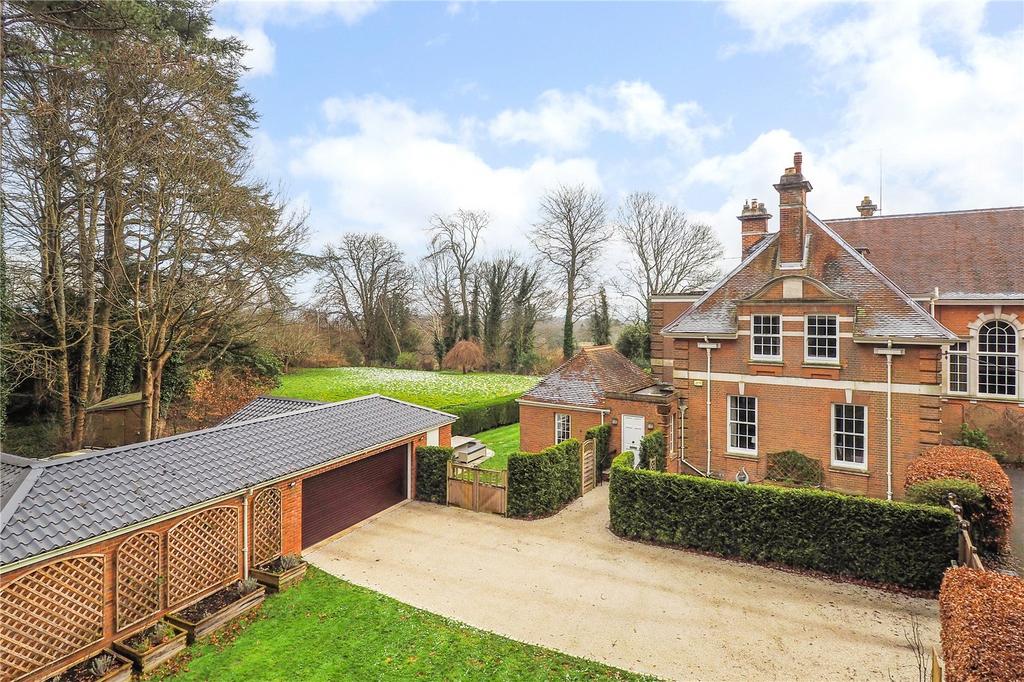 Steep, Petersfield, Hampshire 4 bed detached house - £1,145,000
