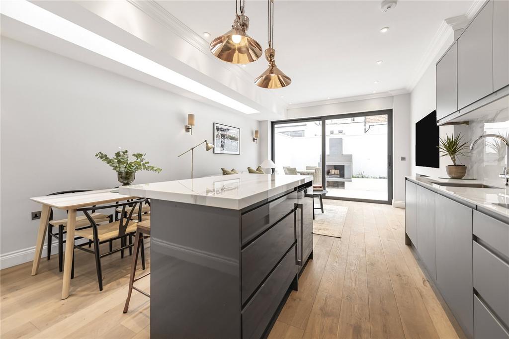 Tynemouth Street, Fulham, London, SW6 2 bed flat for sale - £700,000
