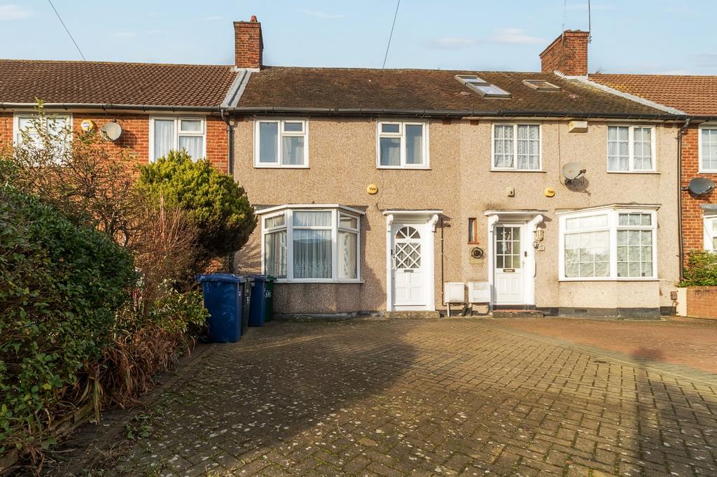 Watling Avenue, Edgware, Ha8 2 bed terraced house - £460,000