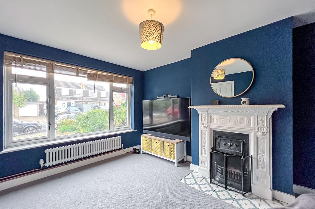 Meadow View Road, Sudbury CO10 3 bed semi-detached house for sale - £ ...