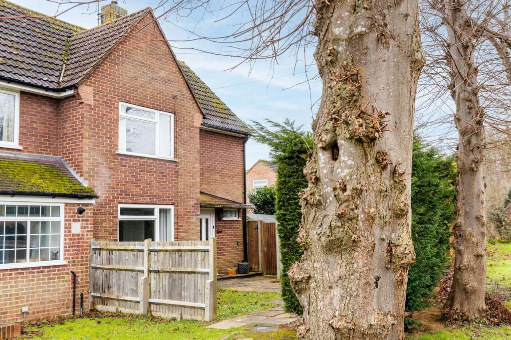 Elm Grove, Tonbridge TN11 3 bed semi-detached house for sale - £475,000
