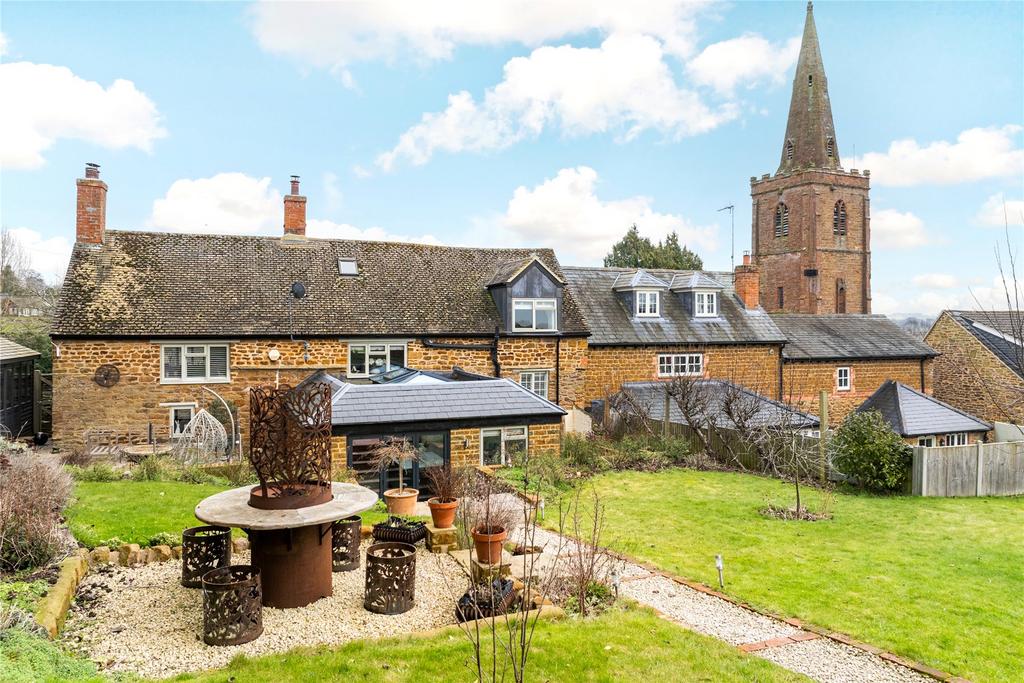 Church Street, Newnham, Daventry... 4 bed cottage for sale - £750,000