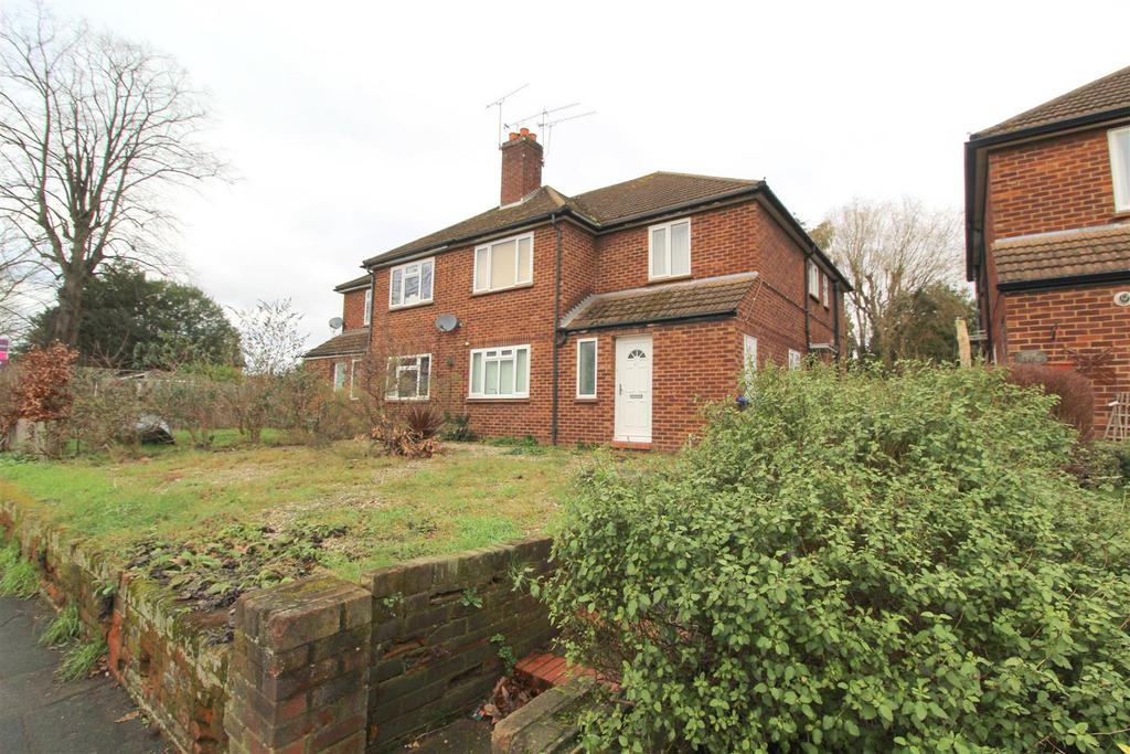 High Road, Byfleet, West Byfleet 2 bed maisonette for sale - £335,000