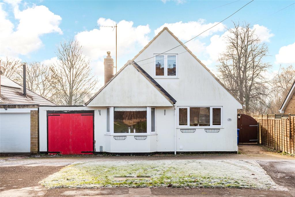 Main Road, Hackleton, Northampton... 3 bed bungalow for sale - £475,000