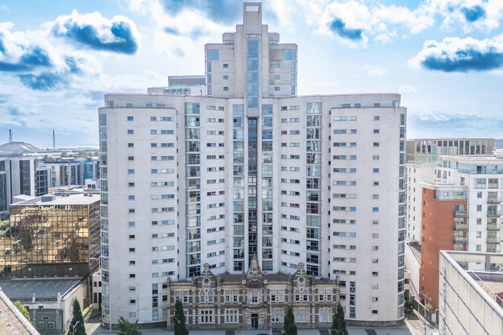 Altolusso, Cardiff City Centre 1 bed apartment - £1,100 pcm (£254 pw)