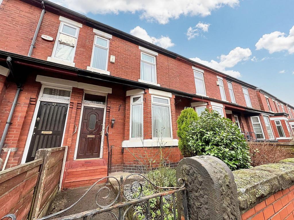 Trafford Road Eccles M30 3 Bed Terraced House For Sale 200 000
