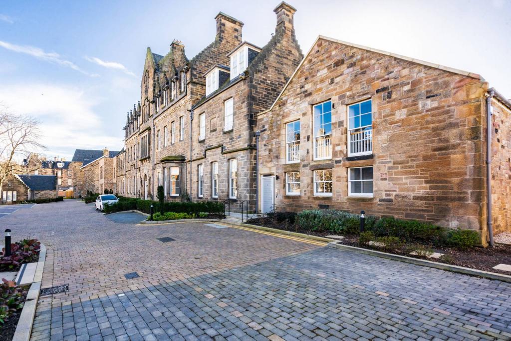 Flat 4 7 Gorgie Road, Edinburgh, EH11... 2 bed flat for sale - £350,000