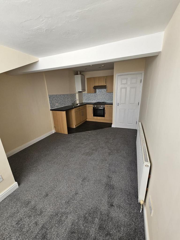 Balmoral Road, Liverpool, Merseyside, L6 2 bed flat to rent - £600 pcm ...