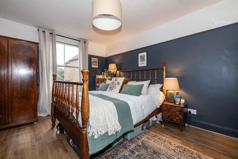 Houses for sale in Ash, Great Stonar, Kent | OnTheMarket
