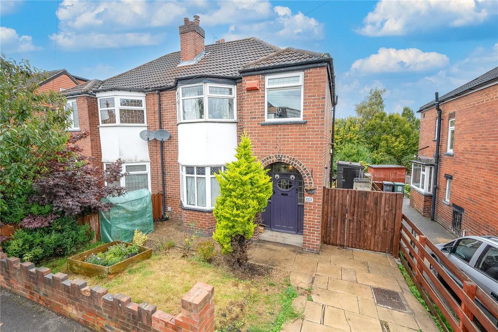 Eden Crescent, Burley, Leeds 3 bed semi-detached house for sale - £290,000