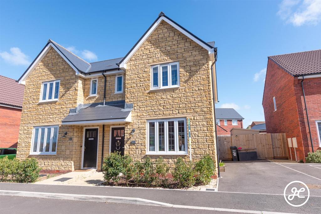 Dahlia Close, Wilstock Village... 3 bed semi-detached house for sale - £274,000