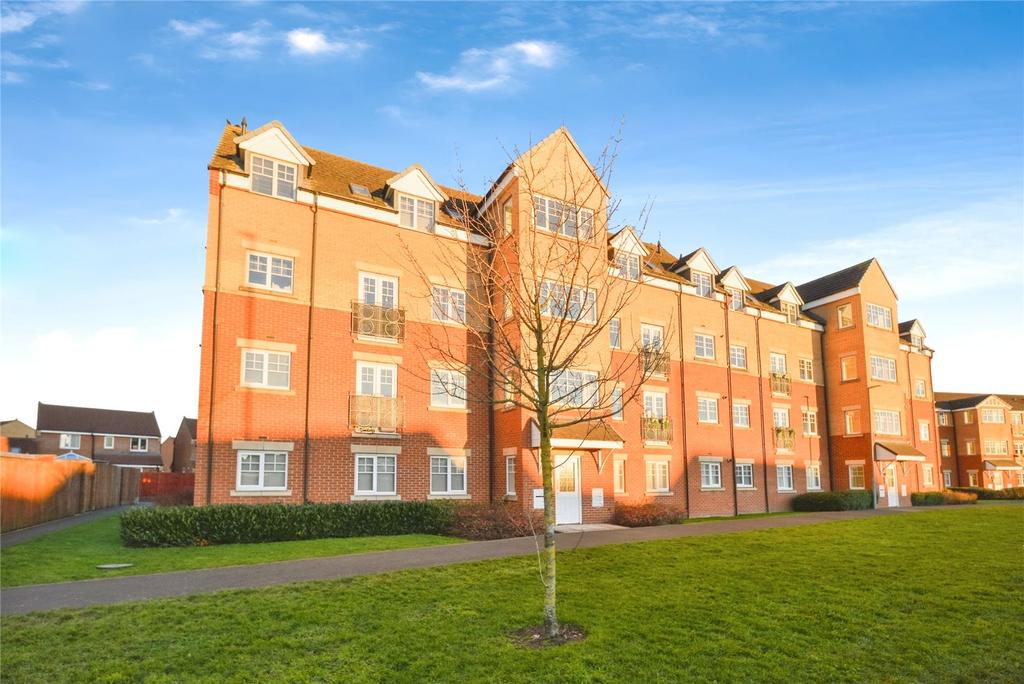 Longleat Walk, Ingleby Barwick... 2 bed apartment - £80,000