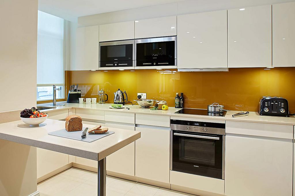 Bow Lane, Bank, London, EC4M 2 bed apartment - £6,500 pcm (£1,500 pw)
