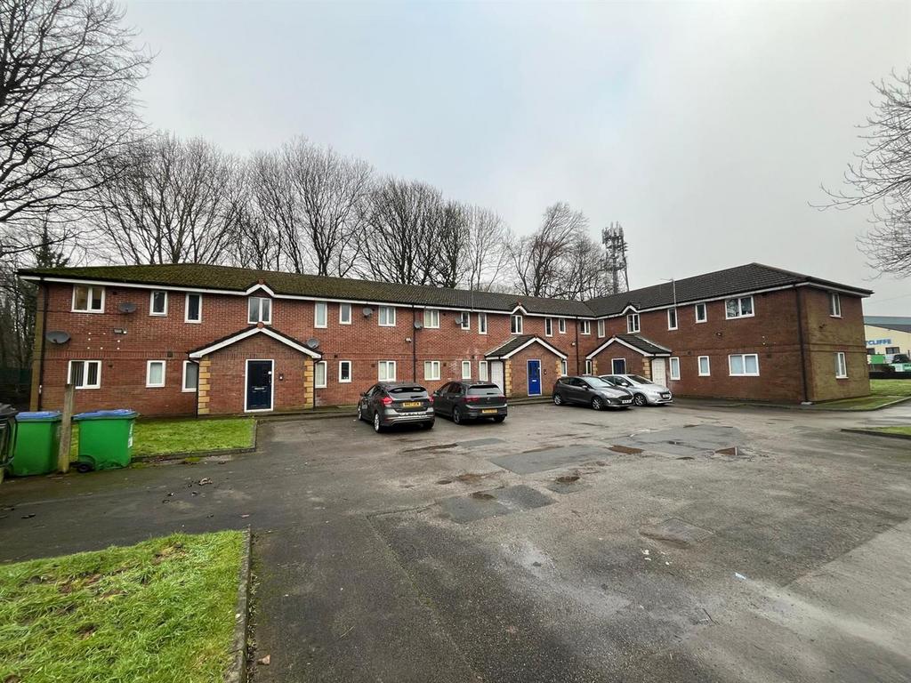 159 Sandy Lane, Rochdale 1 bed flat for sale - £80,000