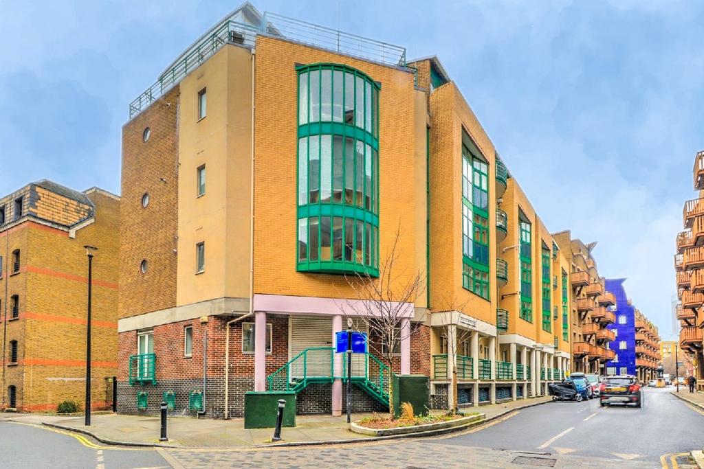 Millennium Square, London, South East... 1 bed apartment - £530,000