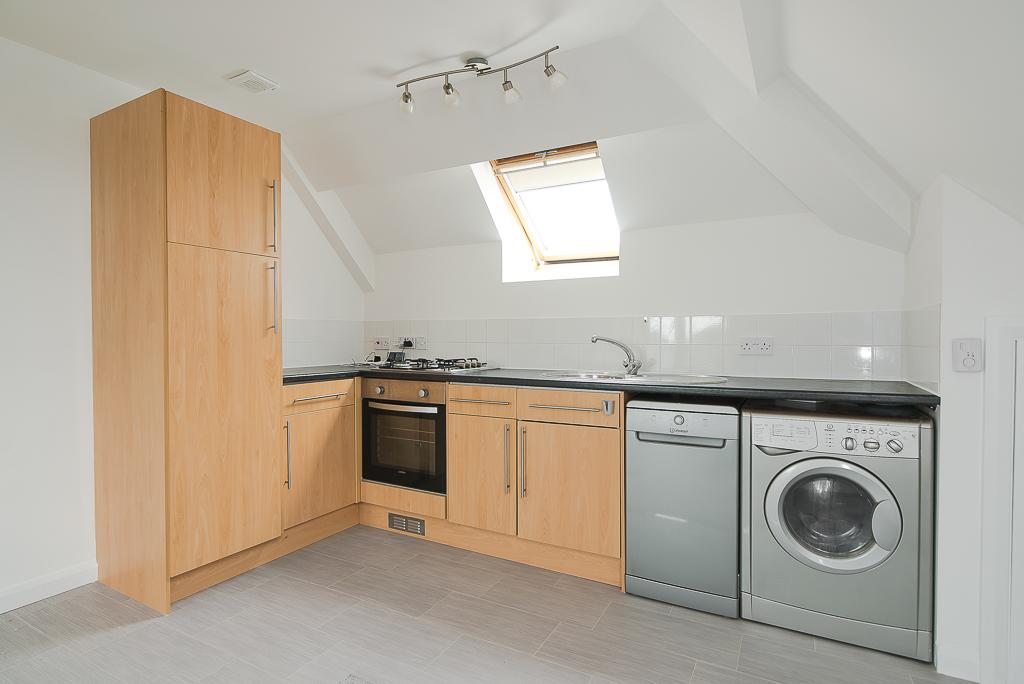 Palmerston Court 1 bed flat - £1,895 pcm (£437 pw)