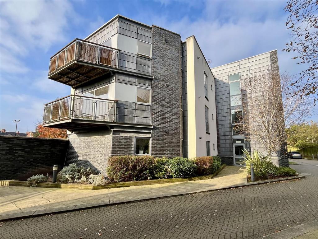 Barlow Moor Road, Manchester 2 bed apartment - £1,250 pcm (£288 pw)