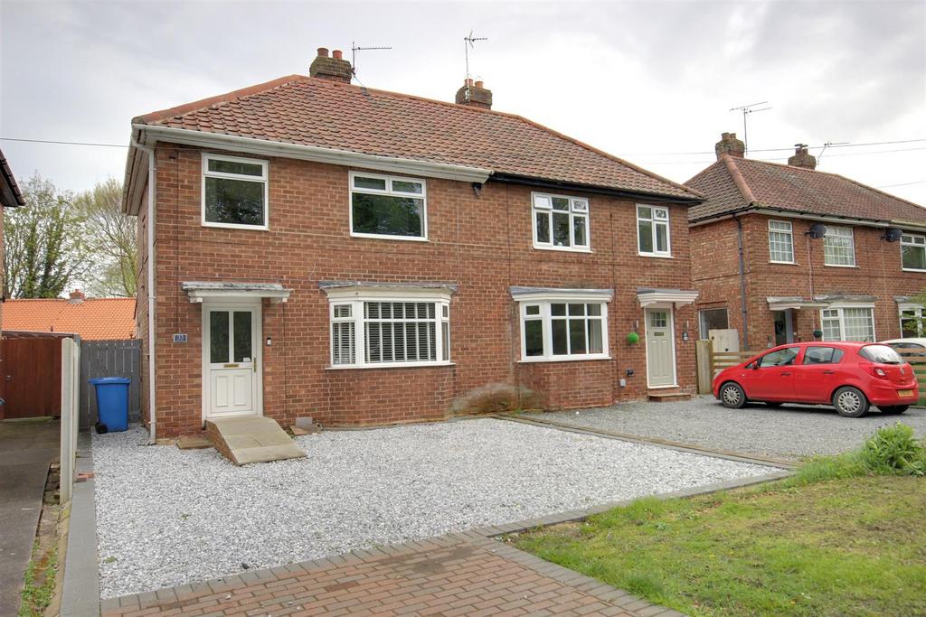 Long Lane, Beverley 3 bed semi-detached house - £259,000