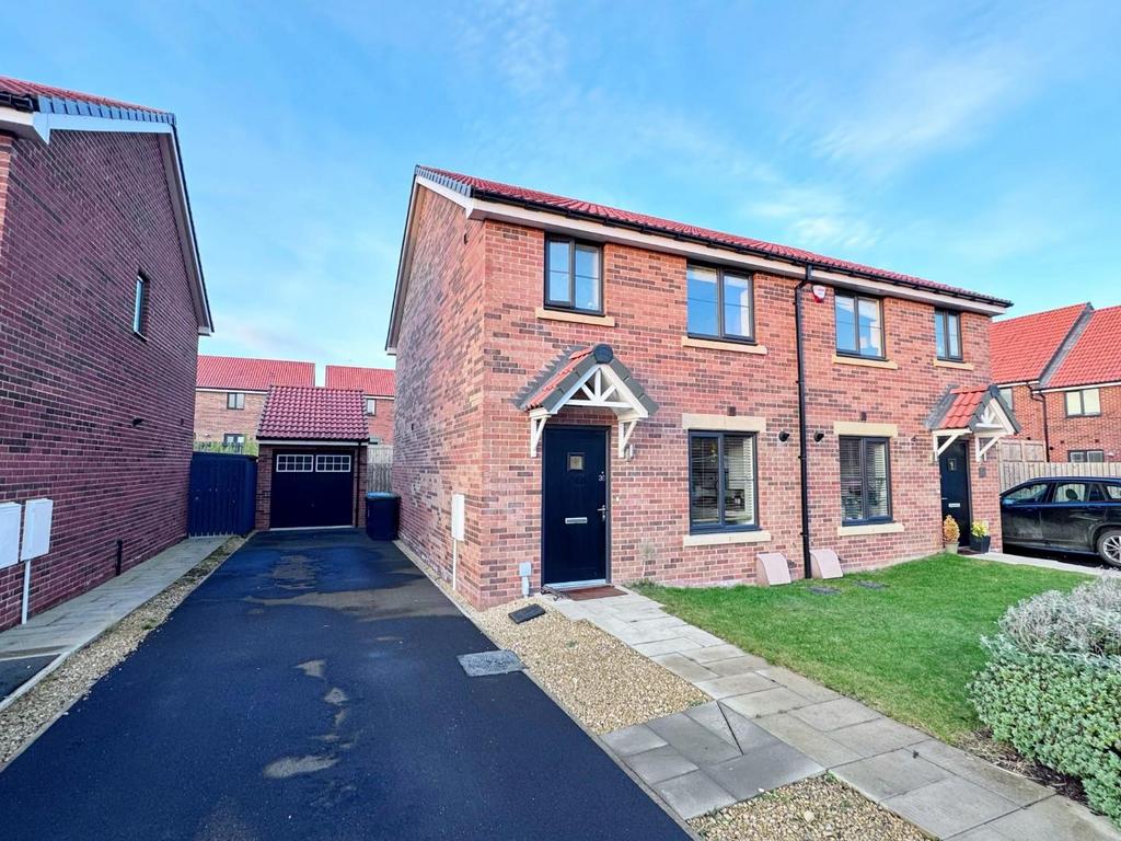 Lorimer Close, Sedgefield... 3 bed semi-detached house - £234,950