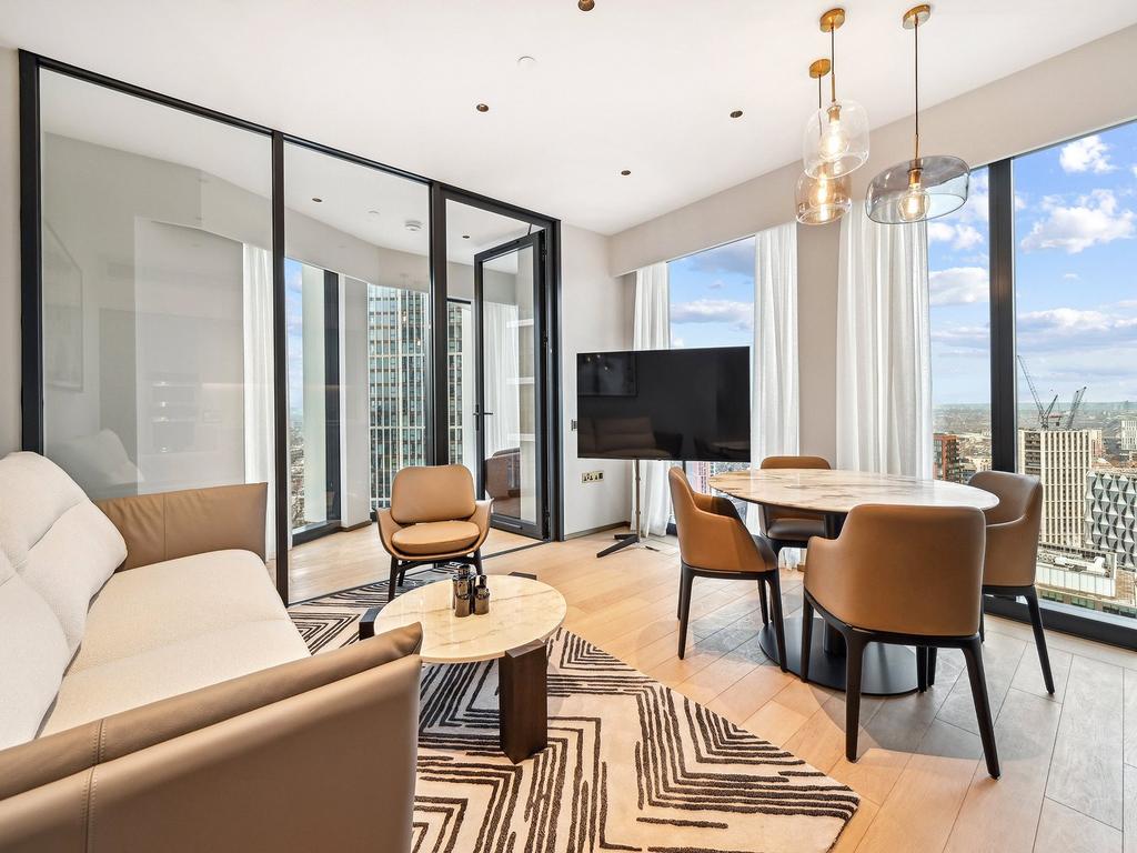 Nine Elms Lane, Nine Elms, SW8 2 bed apartment - £11,999 pcm (£2,769 pw)
