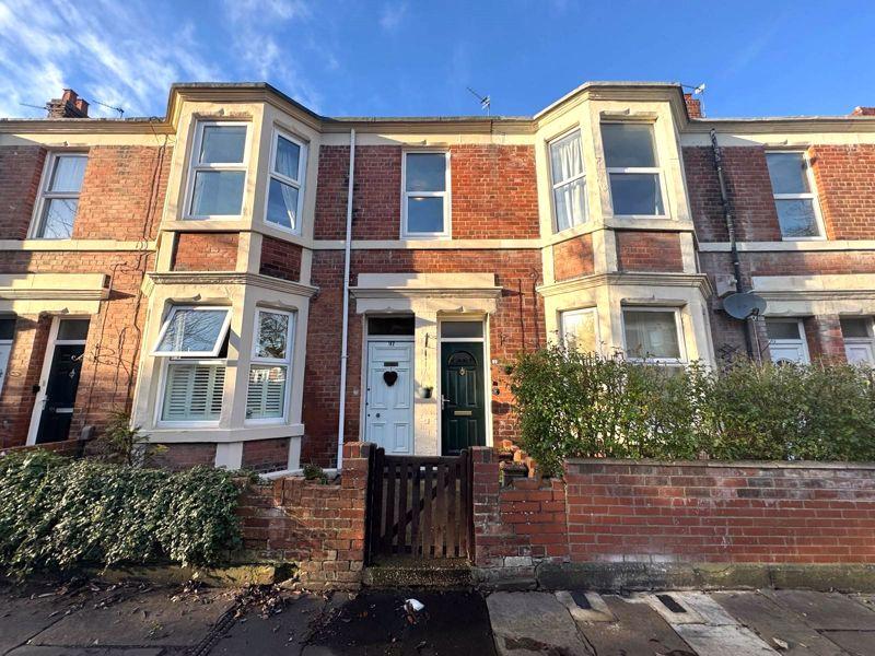 Doncaster Road, Sandyford 2 bed maisonette - £215,000