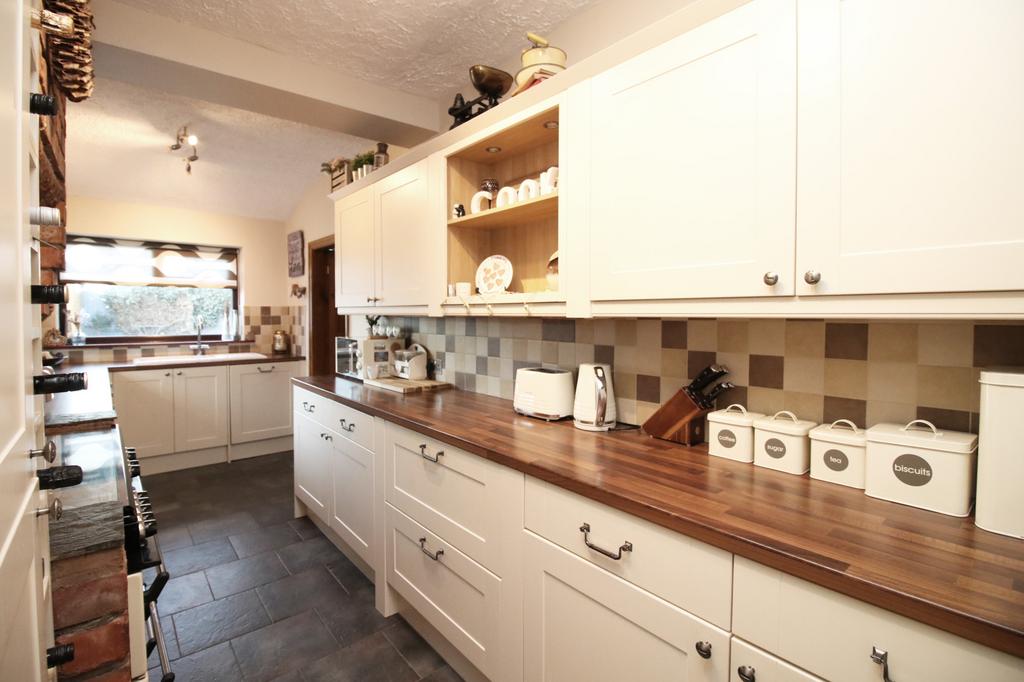 West Gate Fleetwood Fy7 3 Bed Semi Detached House For Sale £259 950