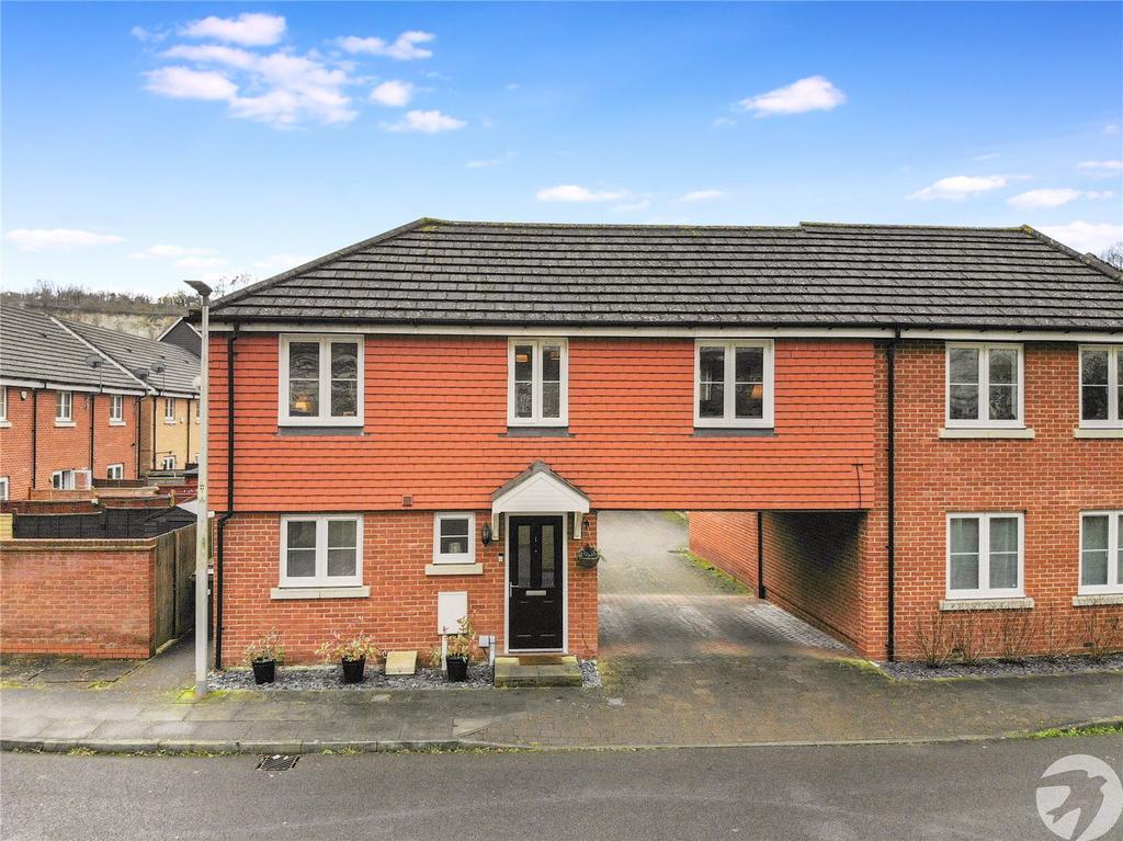 Whitehead Drive, Strood, Kent, ME2 2 bed end of terrace house for sale ...