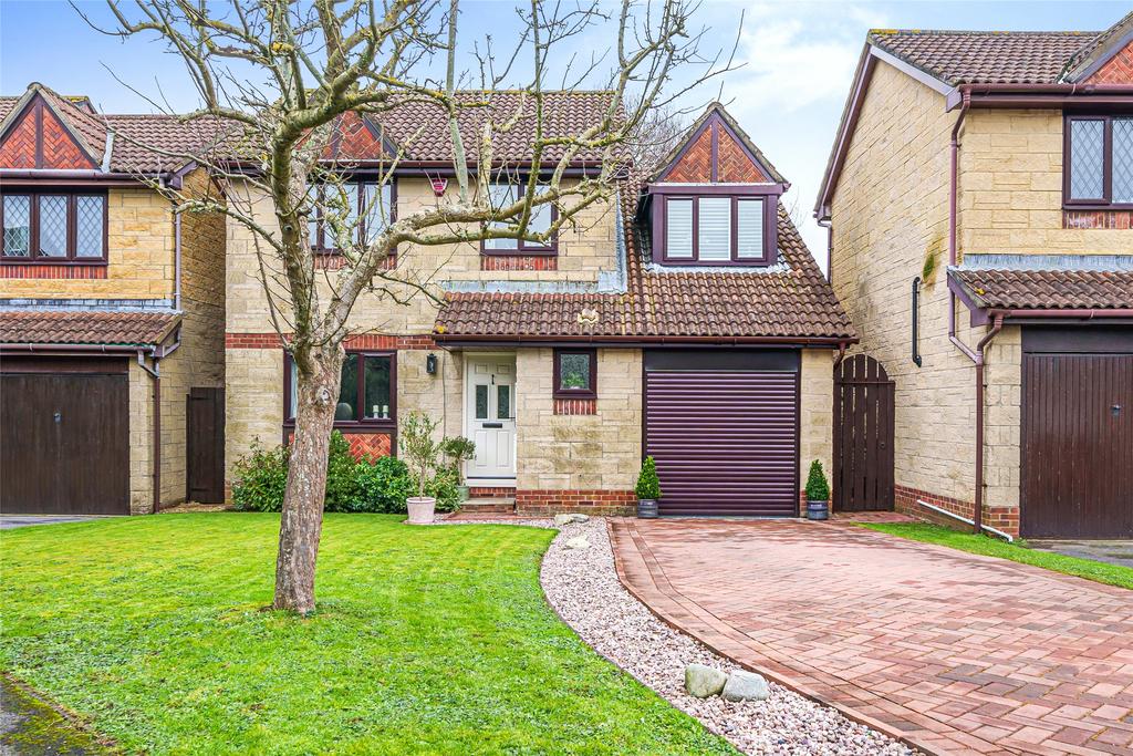 Lavender Close, Bristol BS35 4 bed detached house - £460,000