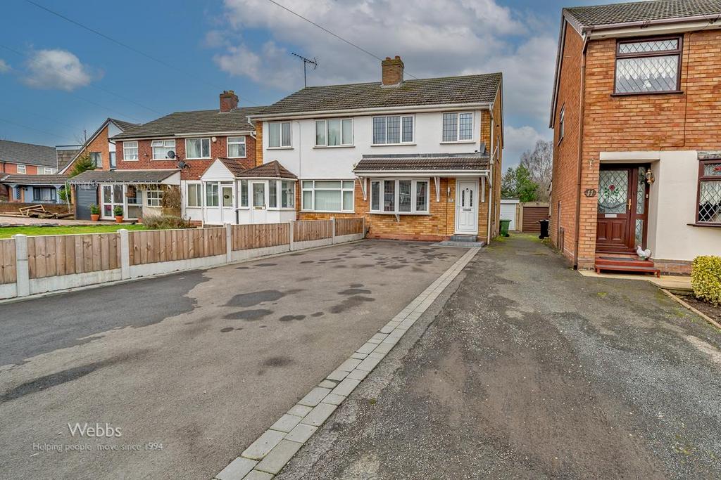 Vigo Close, Walsall Wood, Walsall WS9 3 bed semi-detached house - £220,000