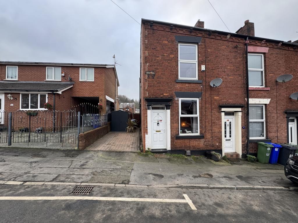 Kay Street, Stalybridge, Cheshire, SK15 2 bed terraced house - £1,000 ...
