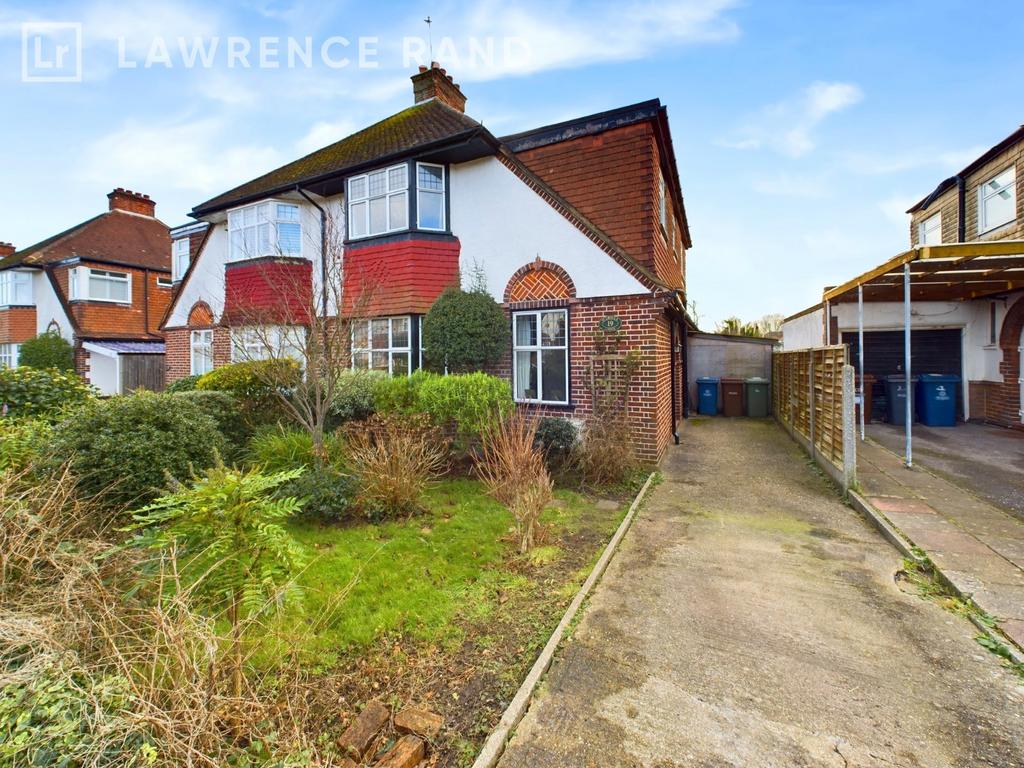 St. Ursula Grove, Pinner, HA5 4 bed semi-detached house for sale - £750,000