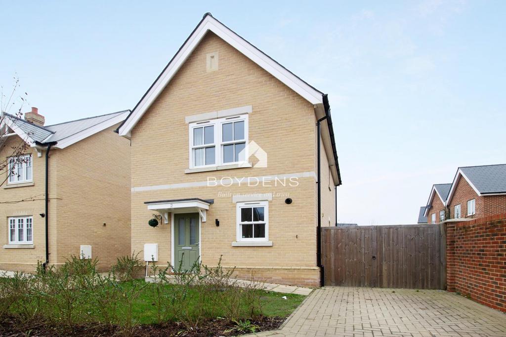 Mandarin Way, Colchester CO4 3 bed detached house - £1,595 pcm (£368 pw)