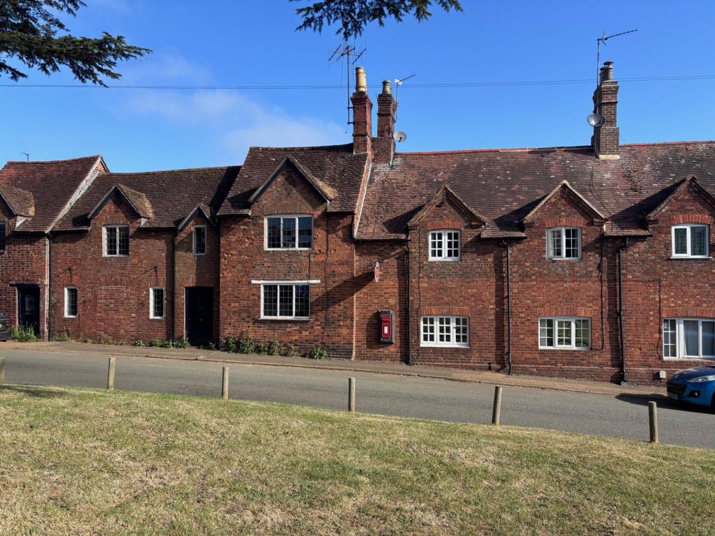 Main Street, Little Brington, ... 2 bed cottage for sale - £289,995