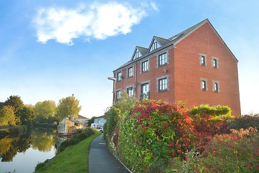 Water Lane, Exeter, EX2 2 bed apartment for sale - £275,000