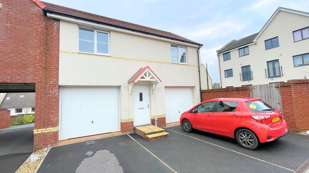 Campion Place, Newton Abbot TQ12 2 bed coach house - £925 pcm (£213 pw)