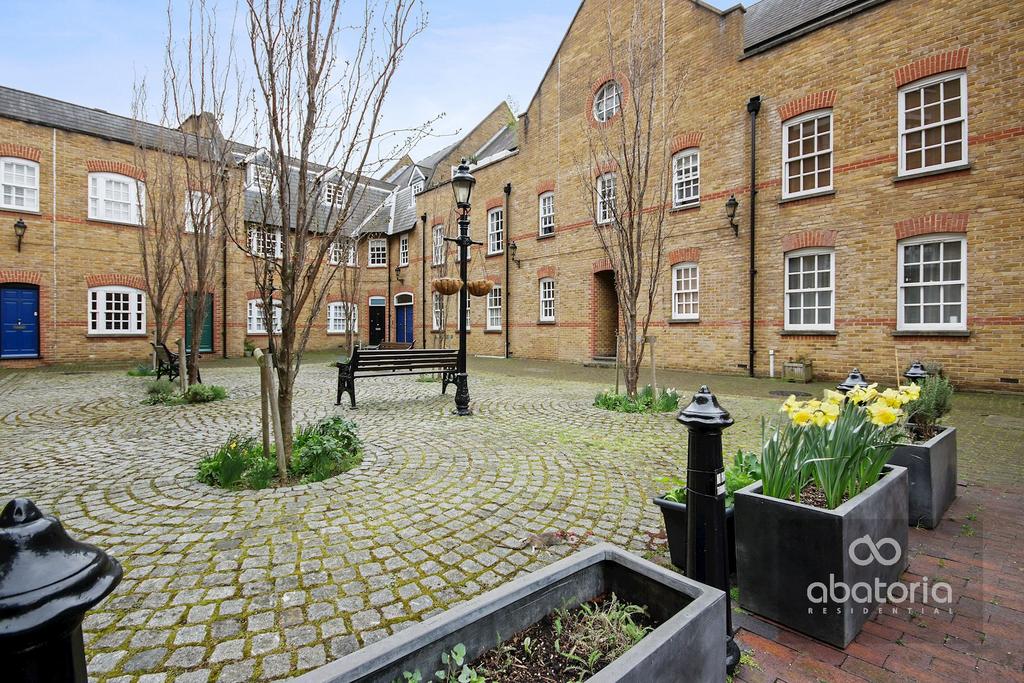 Bridewell Place, London, E1W 1 bed apartment - £1,998 pcm (£461 pw)