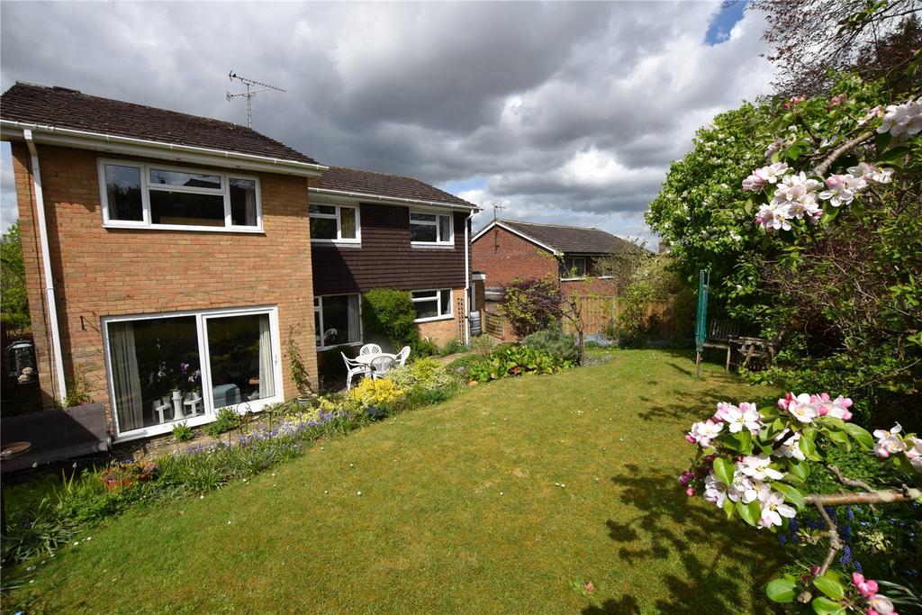 Princess Drive, Alton, Hampshire, GU34 4 bed detached house for sale ...