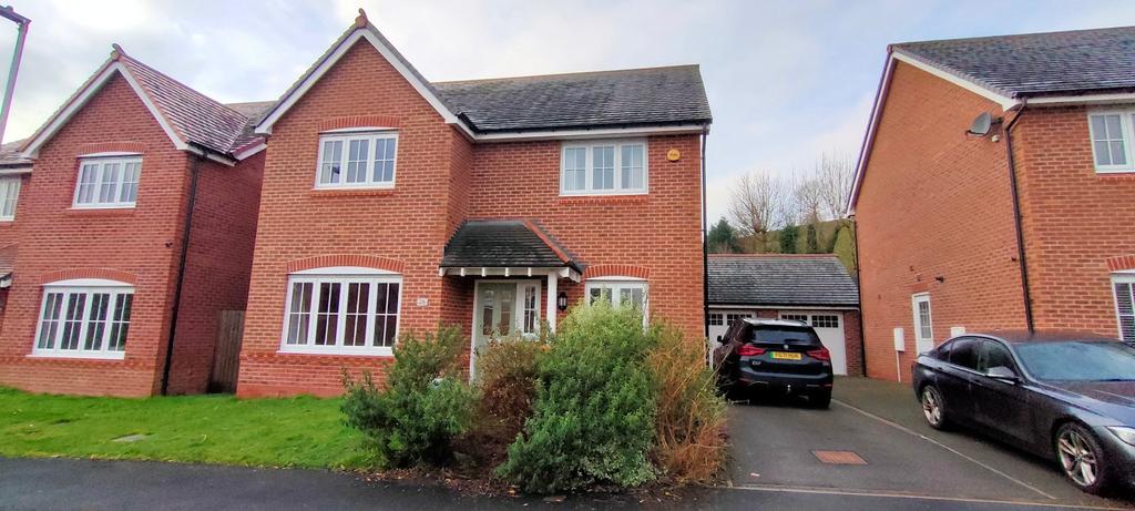 Llys Clark, Caergwrle LL12 4 bed detached house - £340,000